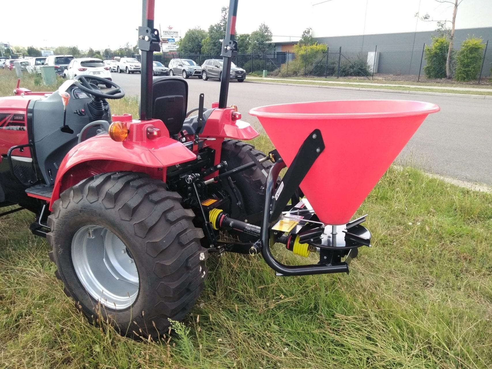 220kg Spreader | 3 Point Linkage Spreaders - SXM